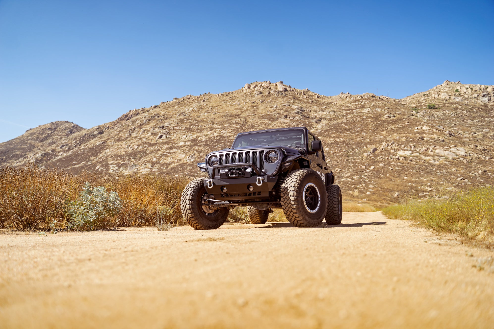 FS-25 Stubby Jeep Front Bumper | Wrangler JK/JL & Gladiator JT