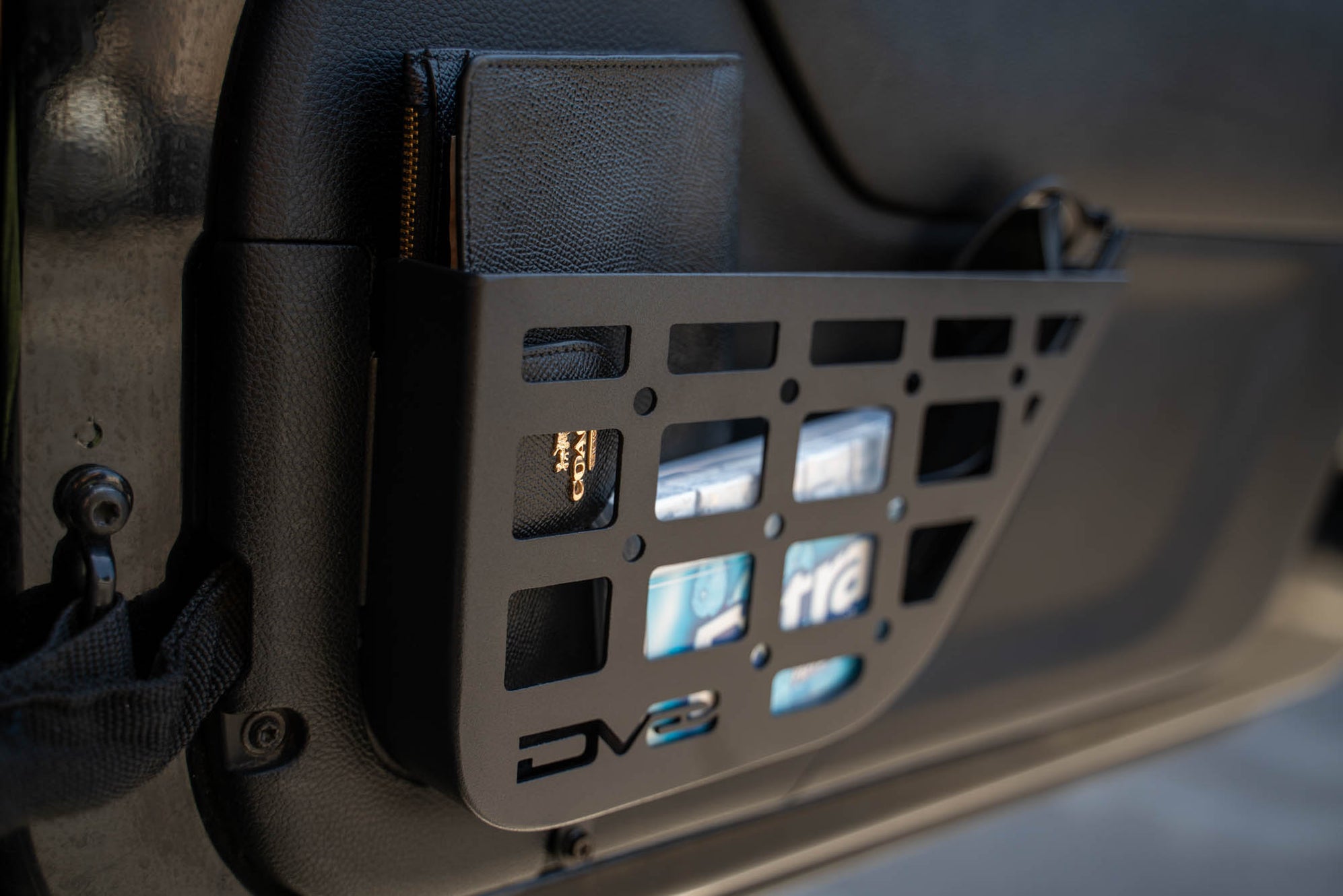 Jeep Wrangler JK Slim Front Door Molle Pockets | DV8 Offroad