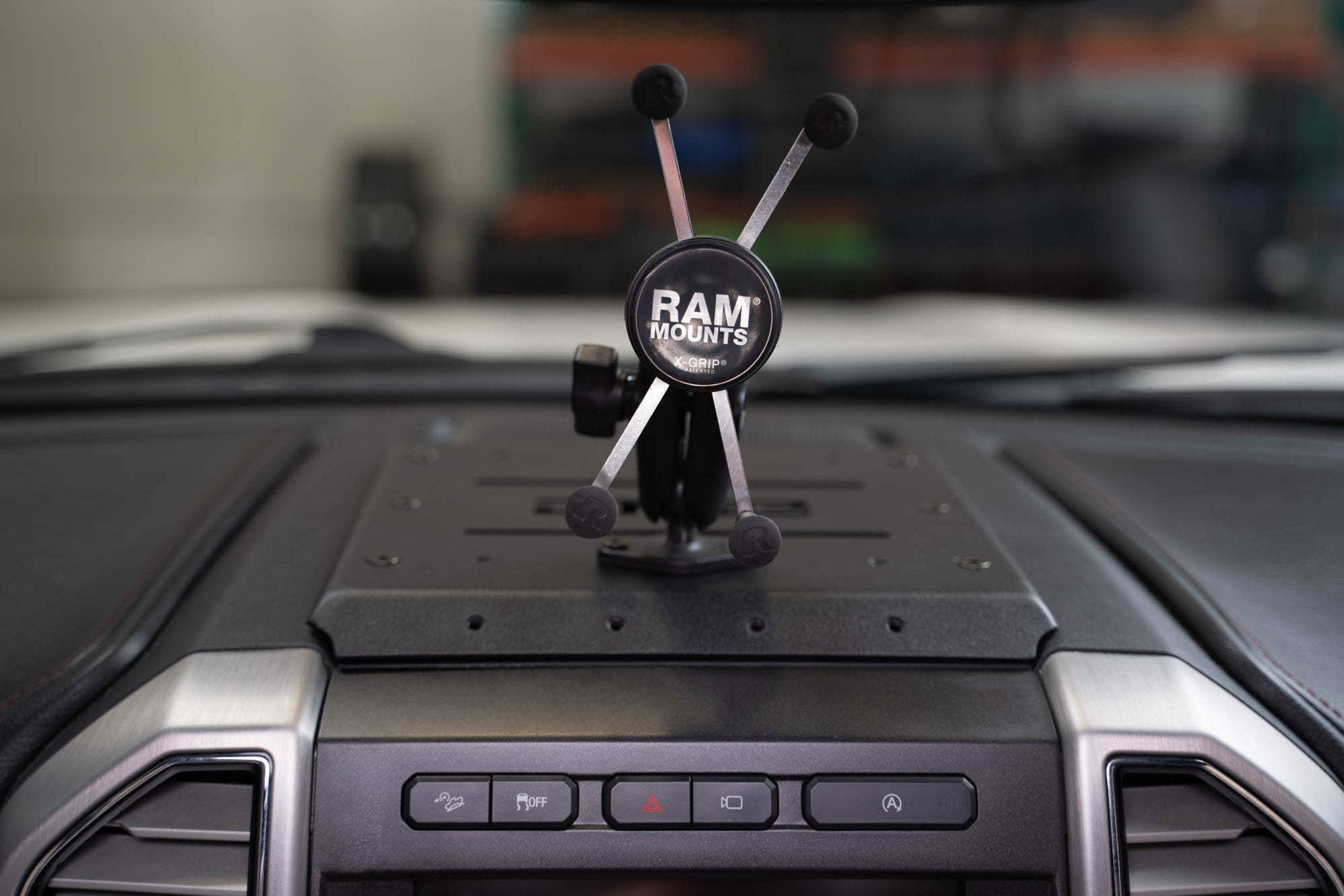 F-150/250/350 Digital Device Dash Mount | DV8 Offroad