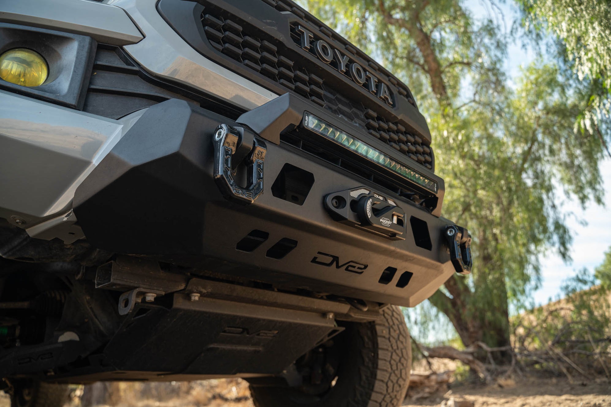 3rd Gen Tacoma Center Mount Front Bumper | DV8 Offroad