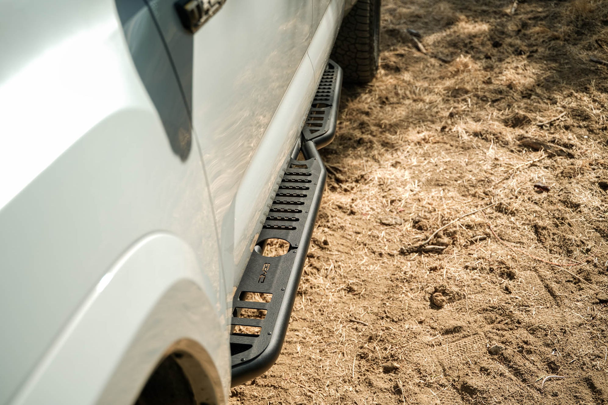 3rd Gen Tacoma OE Plus Crew Cab Side Steps | DV8 Offroad