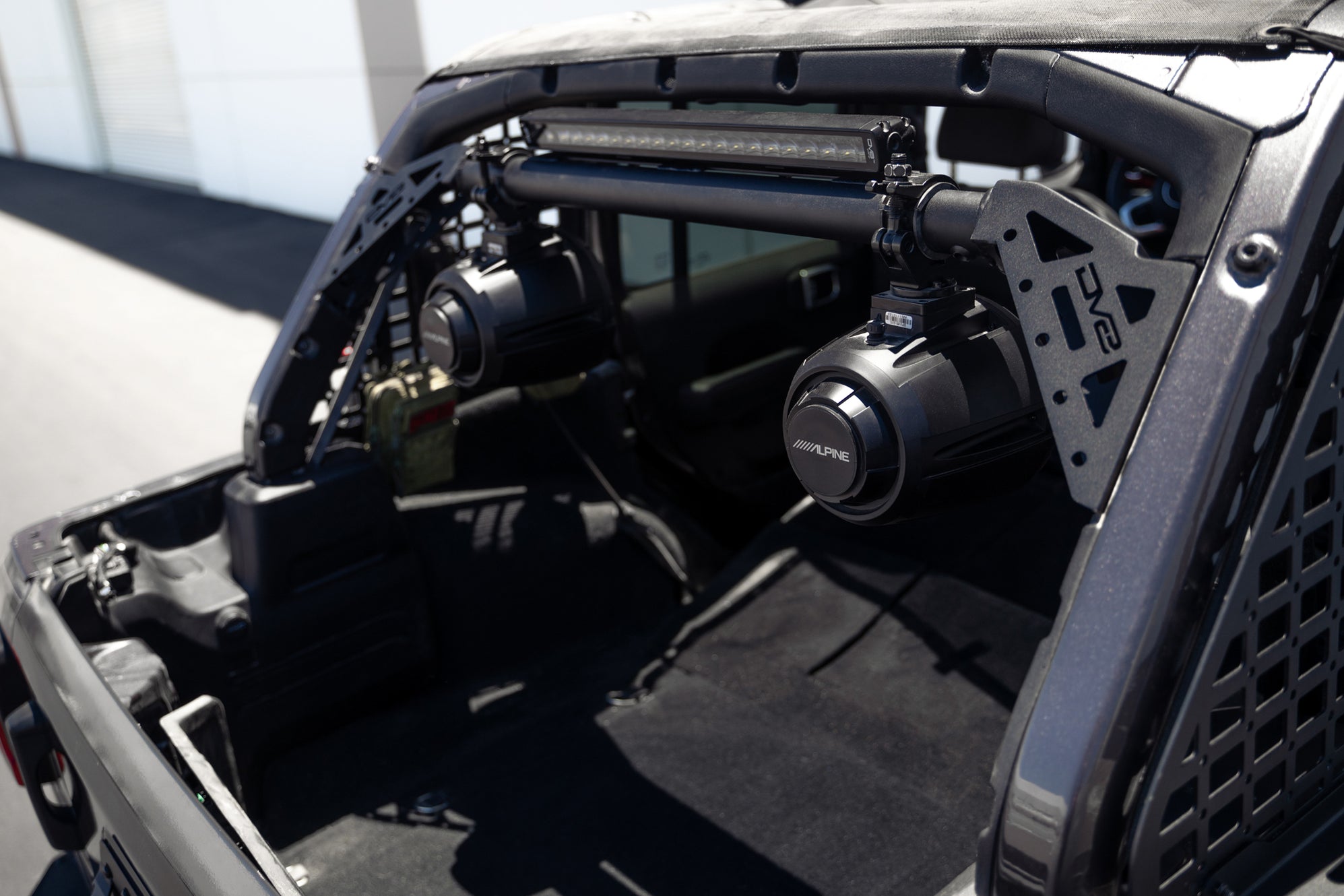 4-Door Wrangler JL Rear Speaker & Light Bar Mount