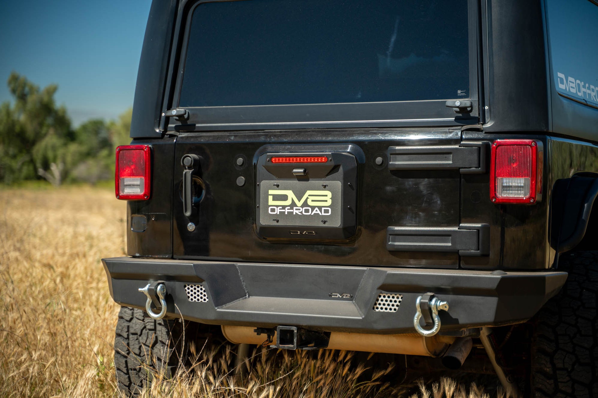Jeep JK Spare Tire Delete | DV8 Offroad
