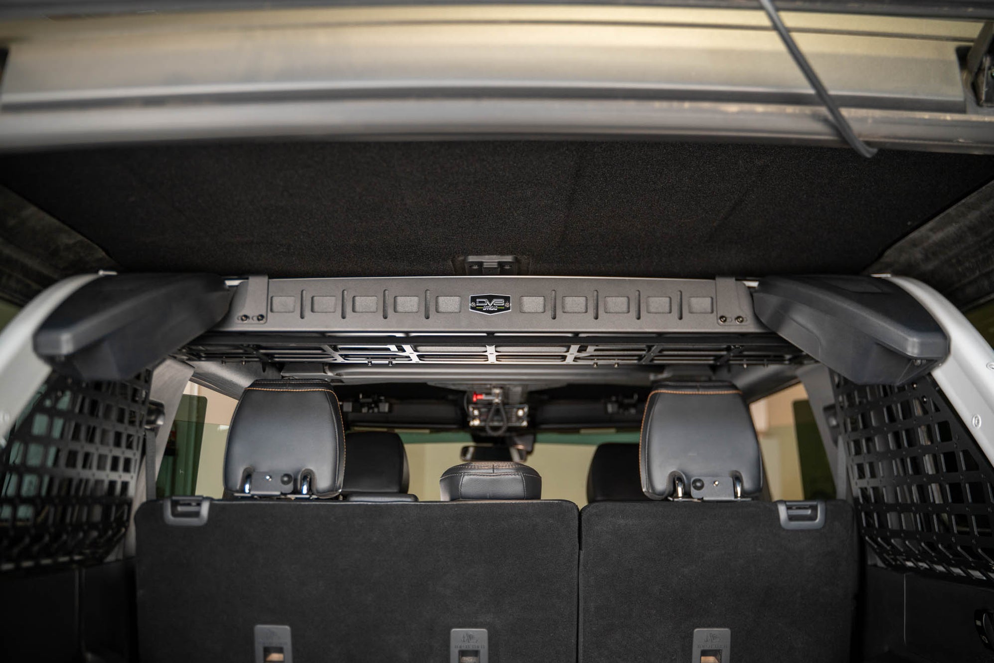 6th Gen Bronco Dog Barrier | DV8 Offroad