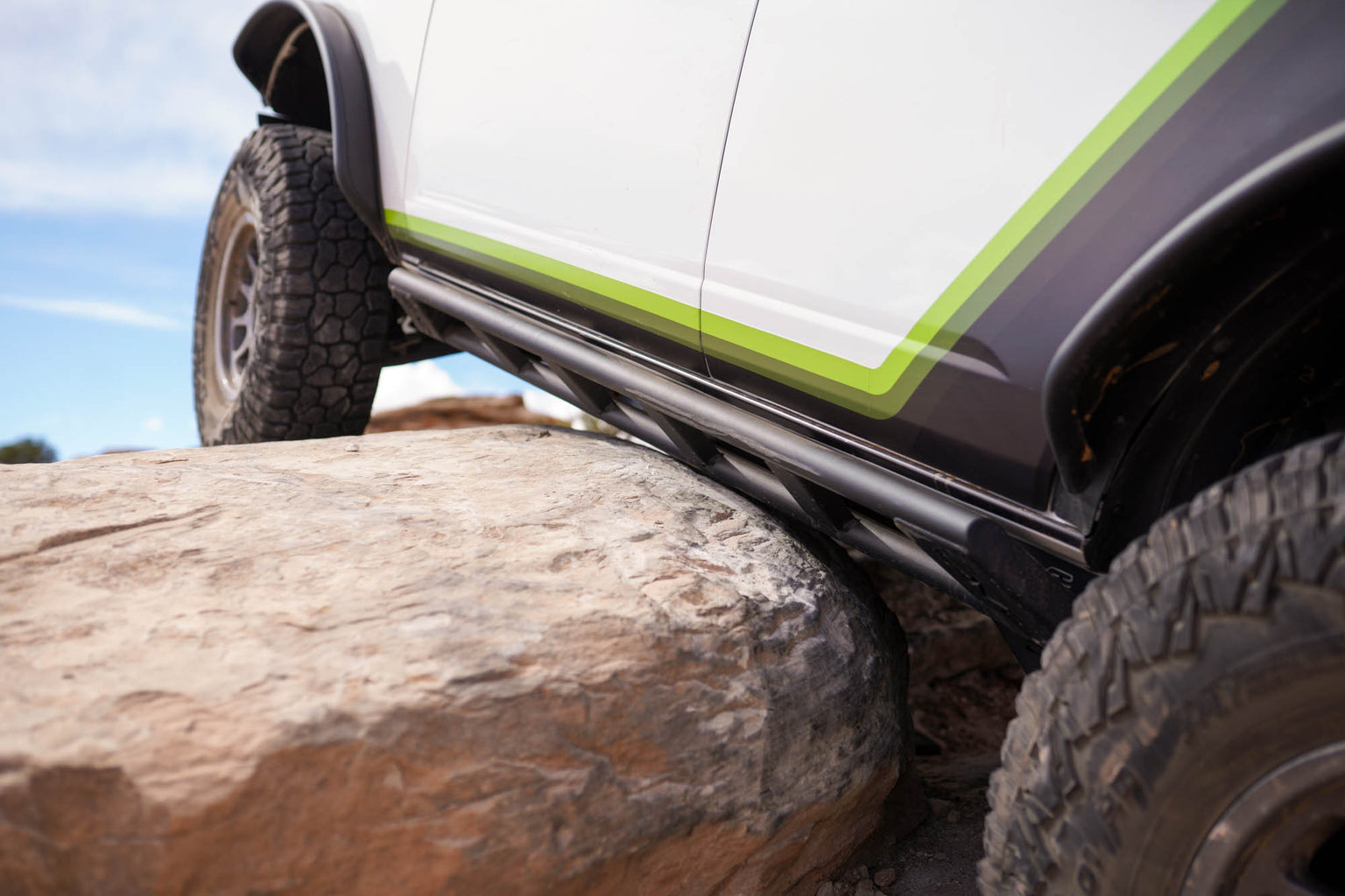 6th Gen Bronco Rock Sliders & Steps | DV8 Offroad