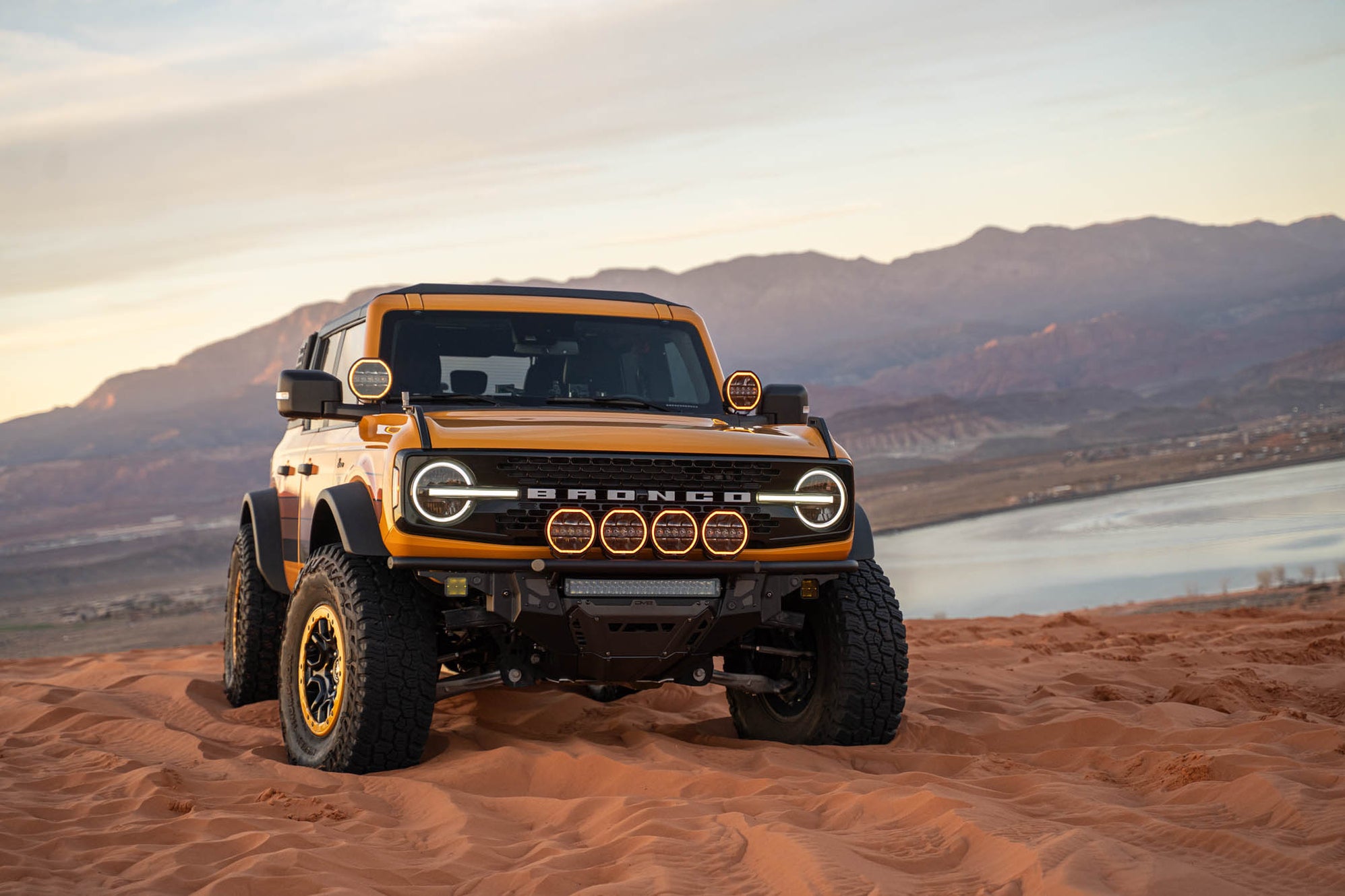 6th Gen Ford Bronco Front Bumper | Tube Series | DV8 Offroad
