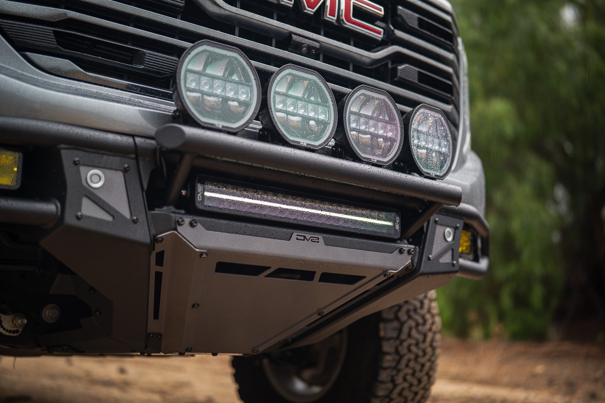 2022+ GMC Sierra Tube Front Bumper