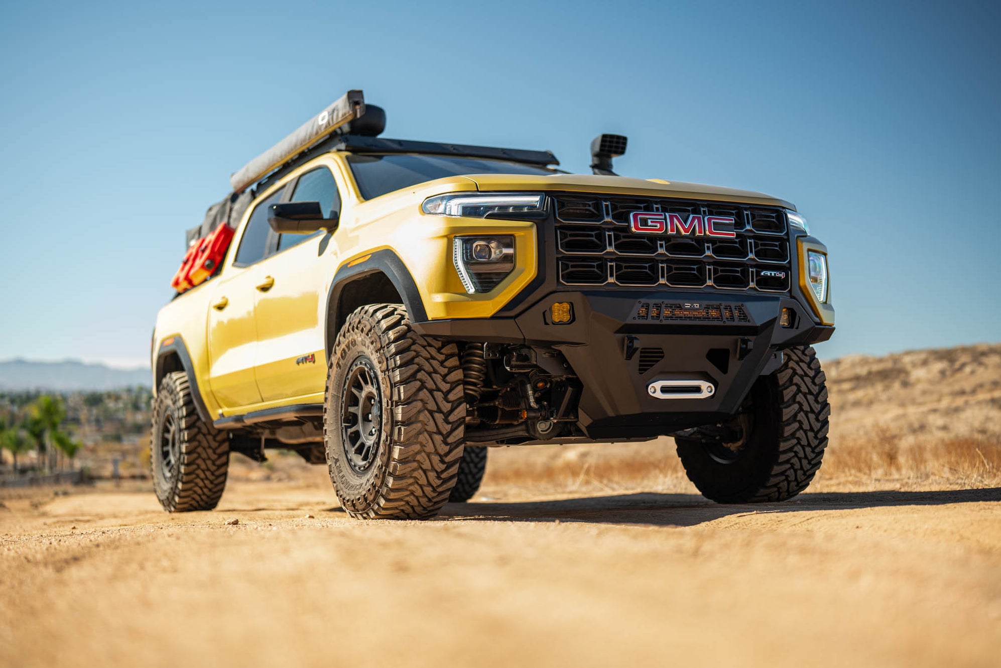 2023-2026 GMC Canyon & Chevy Colorado OE Plus Side Steps | DV8 Offroad