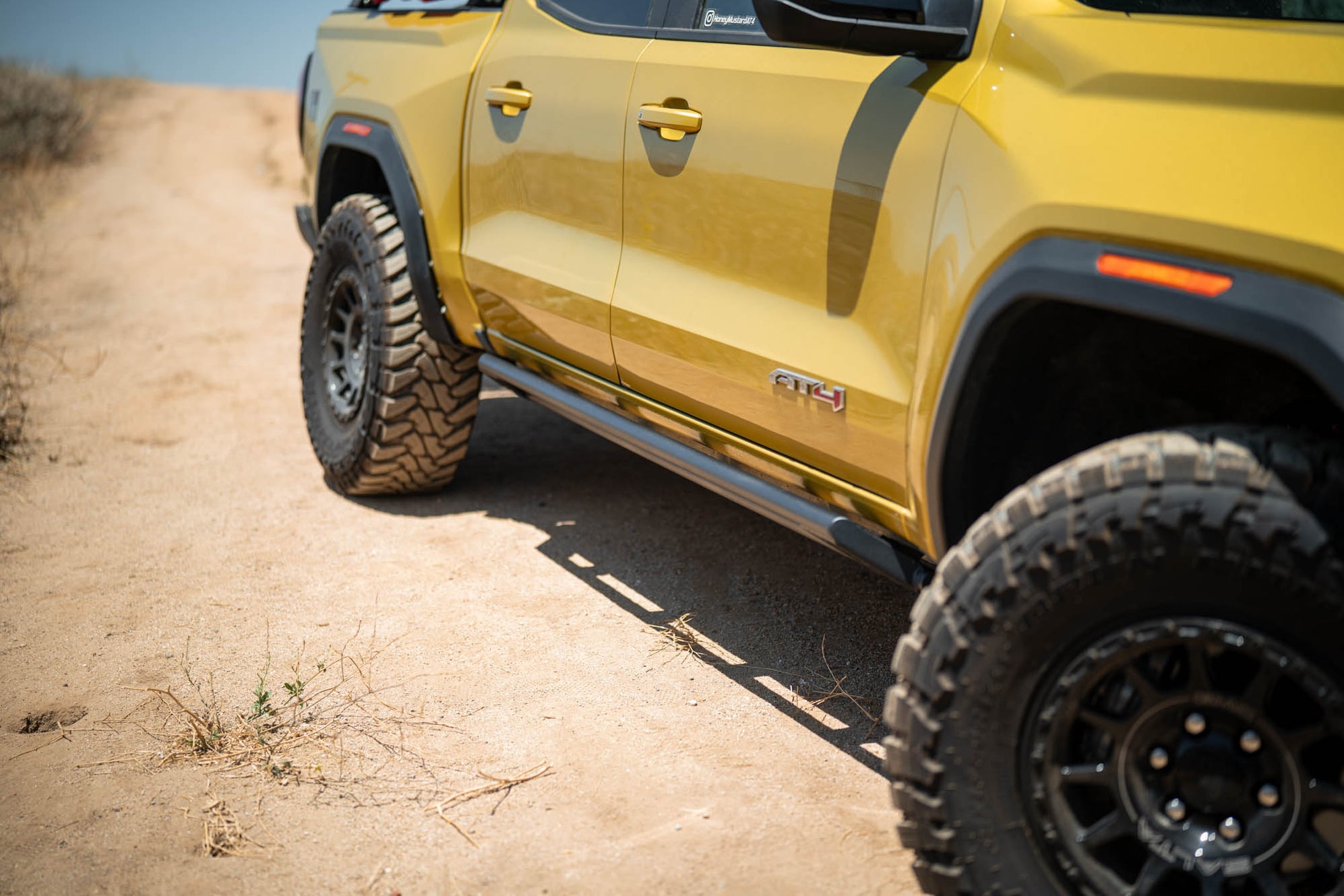 Rock Sliders | 2023-2025 Chevy Colorado & GMC Canyon | DV8 Offroad