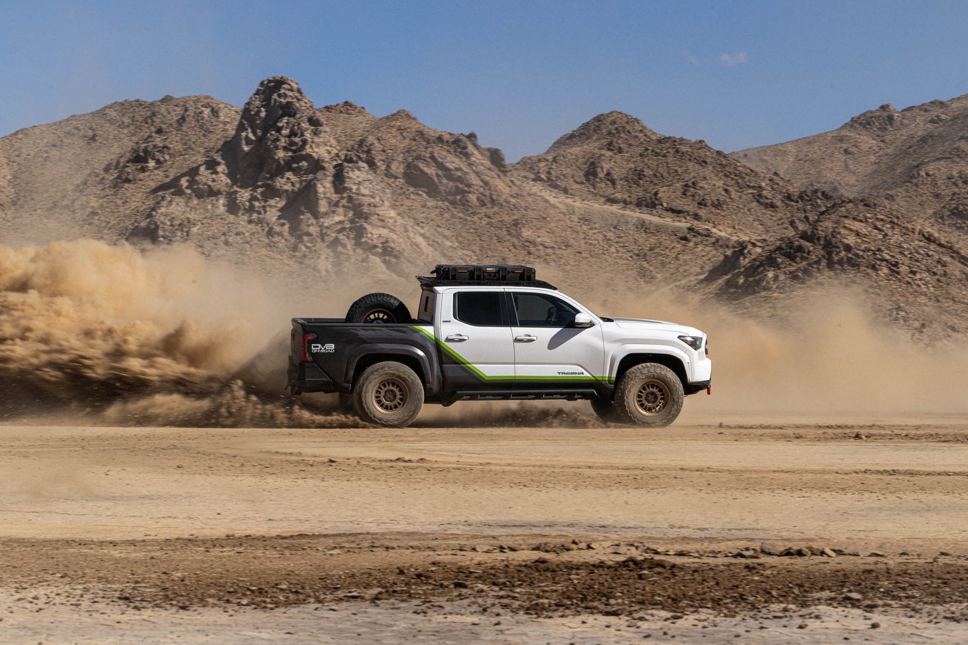 4th Gen Toyota Tacoma Rock Sliders | Double Cab | DV8 Offroad