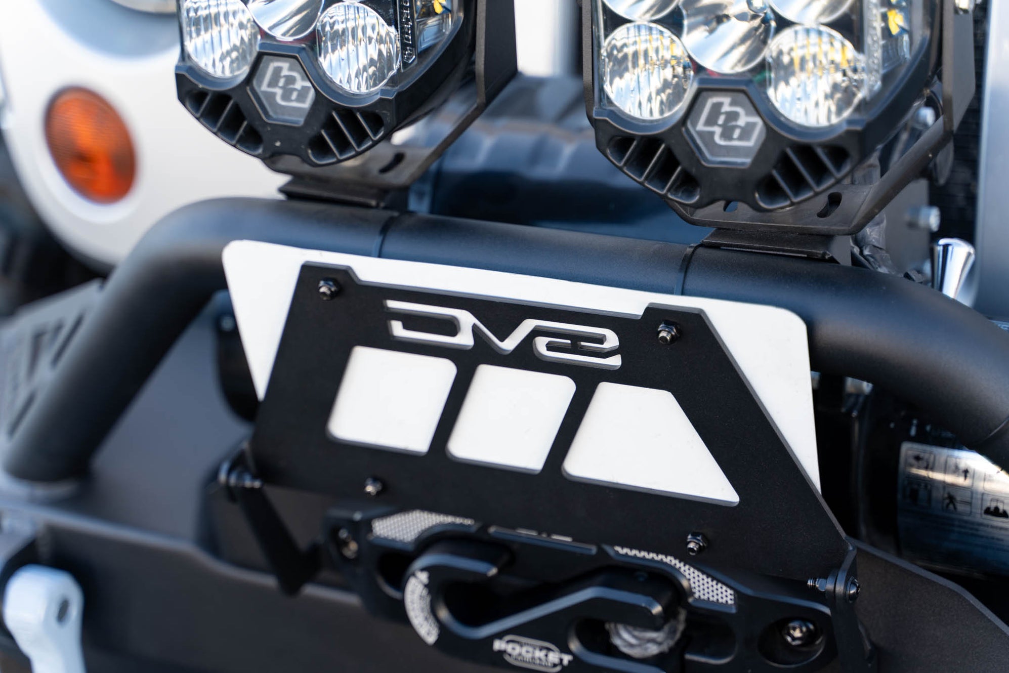 Universal Flip Up Fairlead Mounted License Plate Bracket