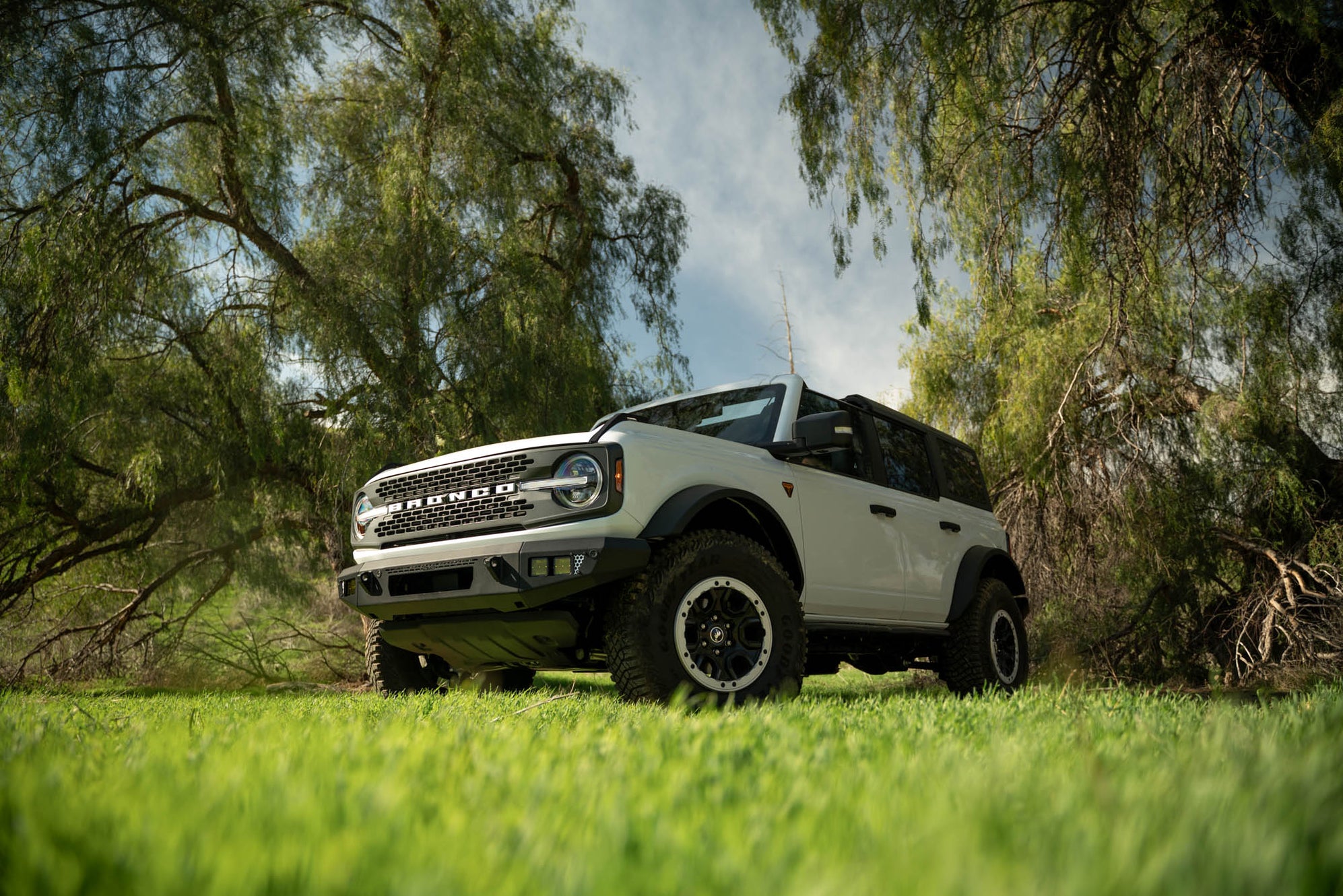 6th Gen Bronco Front Bumper | OE Plus Series V2 | DV8 Offroad