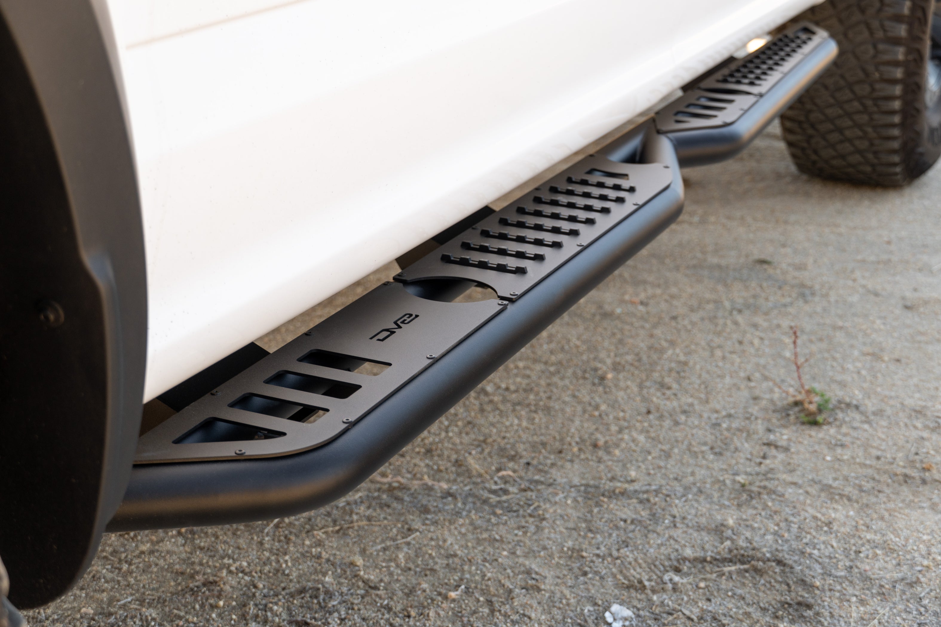 2015-2024 F-150 Crew Cab OE Plus Side Steps | DV8 Offroad