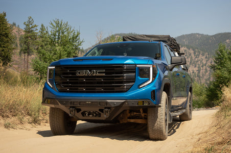 2019-2025 Sierra 1500 & Silverado 1500 OE Plus Side Steps | Crew Cab ...