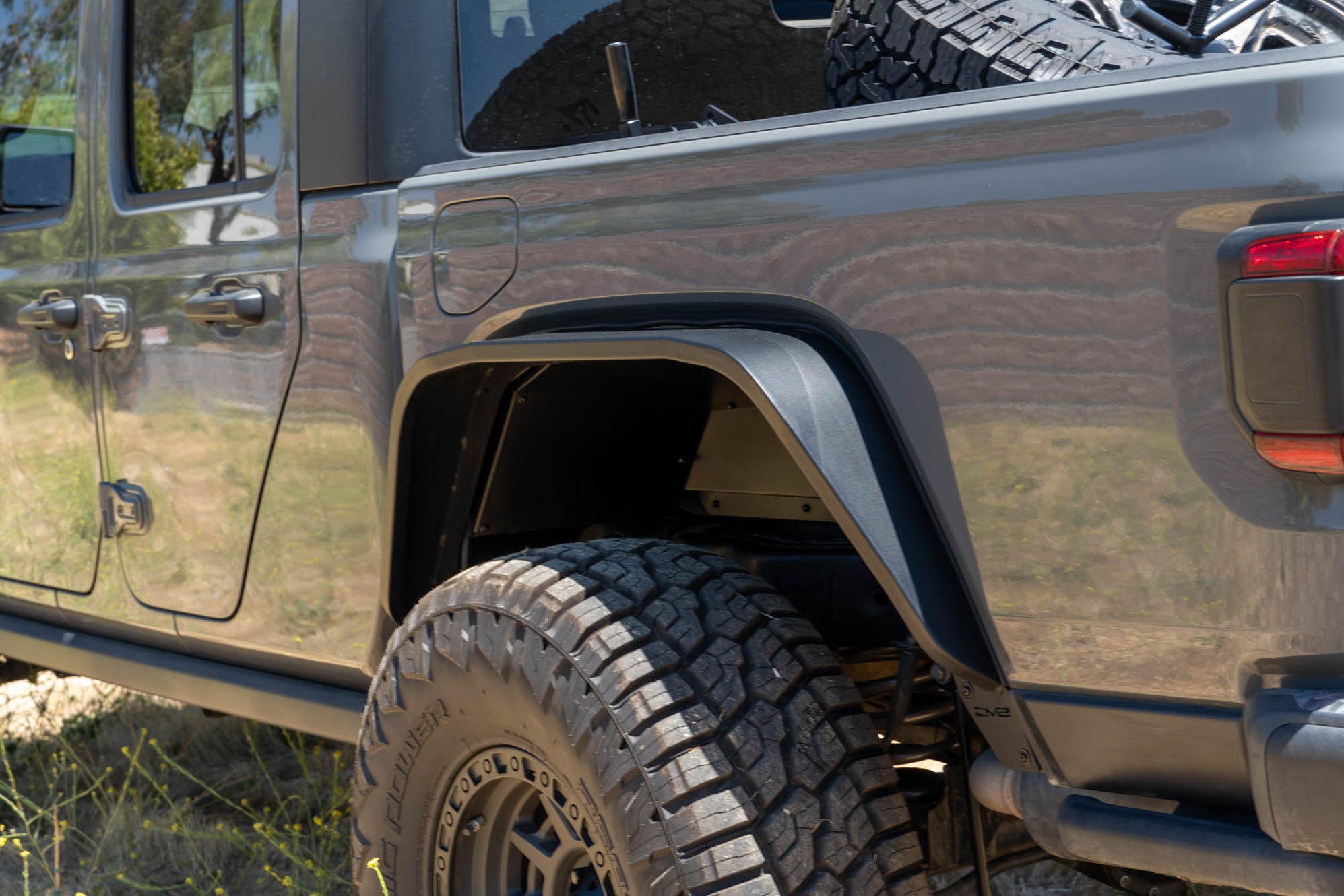 2020-2024 Gladiator JT Rear Inner Fenders | DV8 Offroad