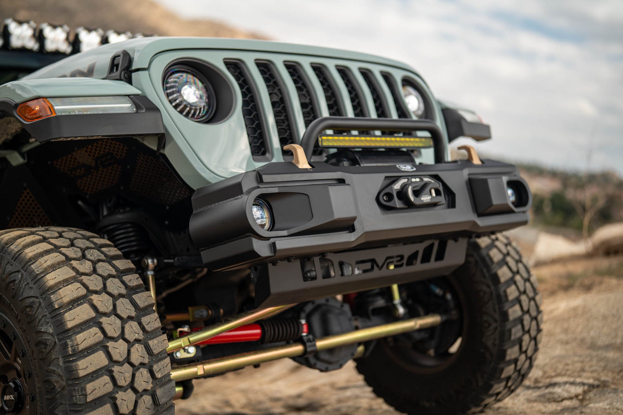 Jeep JL & JT OE Plus Front Bumper | DV8 Offroad