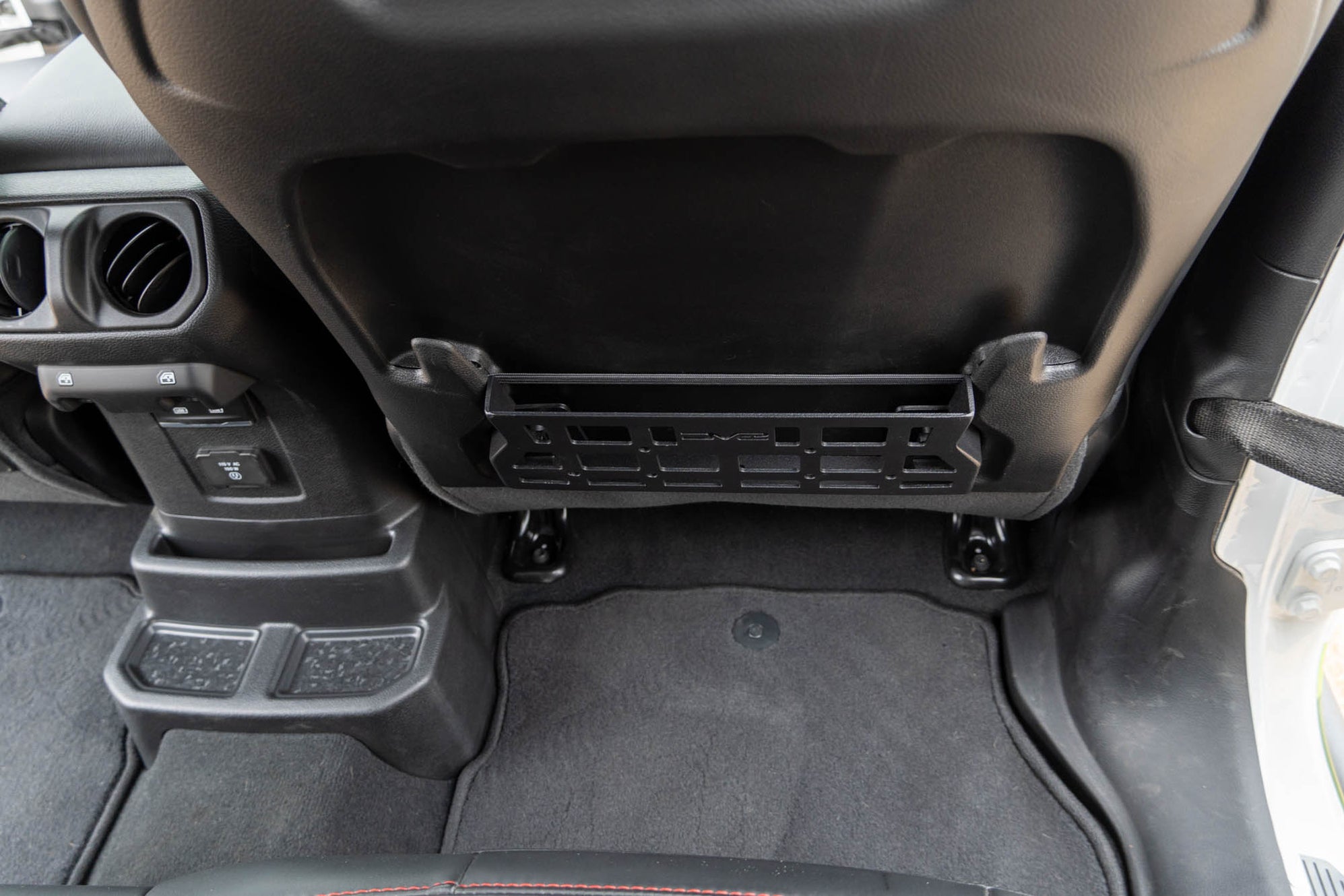 Wrangler & Gladiator Rubicon/Mojave Seat Back Molle Pockets