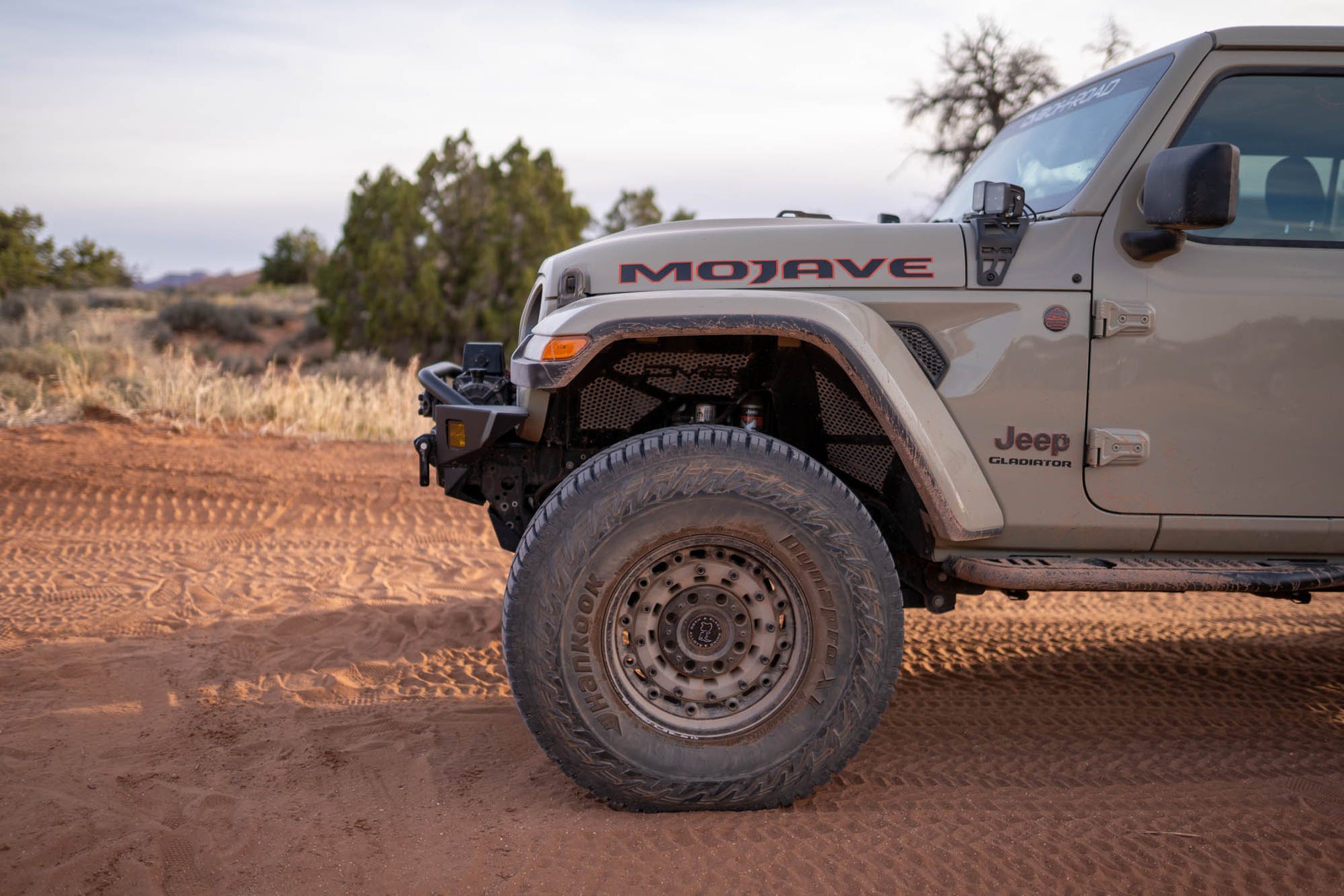 Jeep Gladiator JT & Wrangler JL Front Inner Fenders | DV8 Offroad