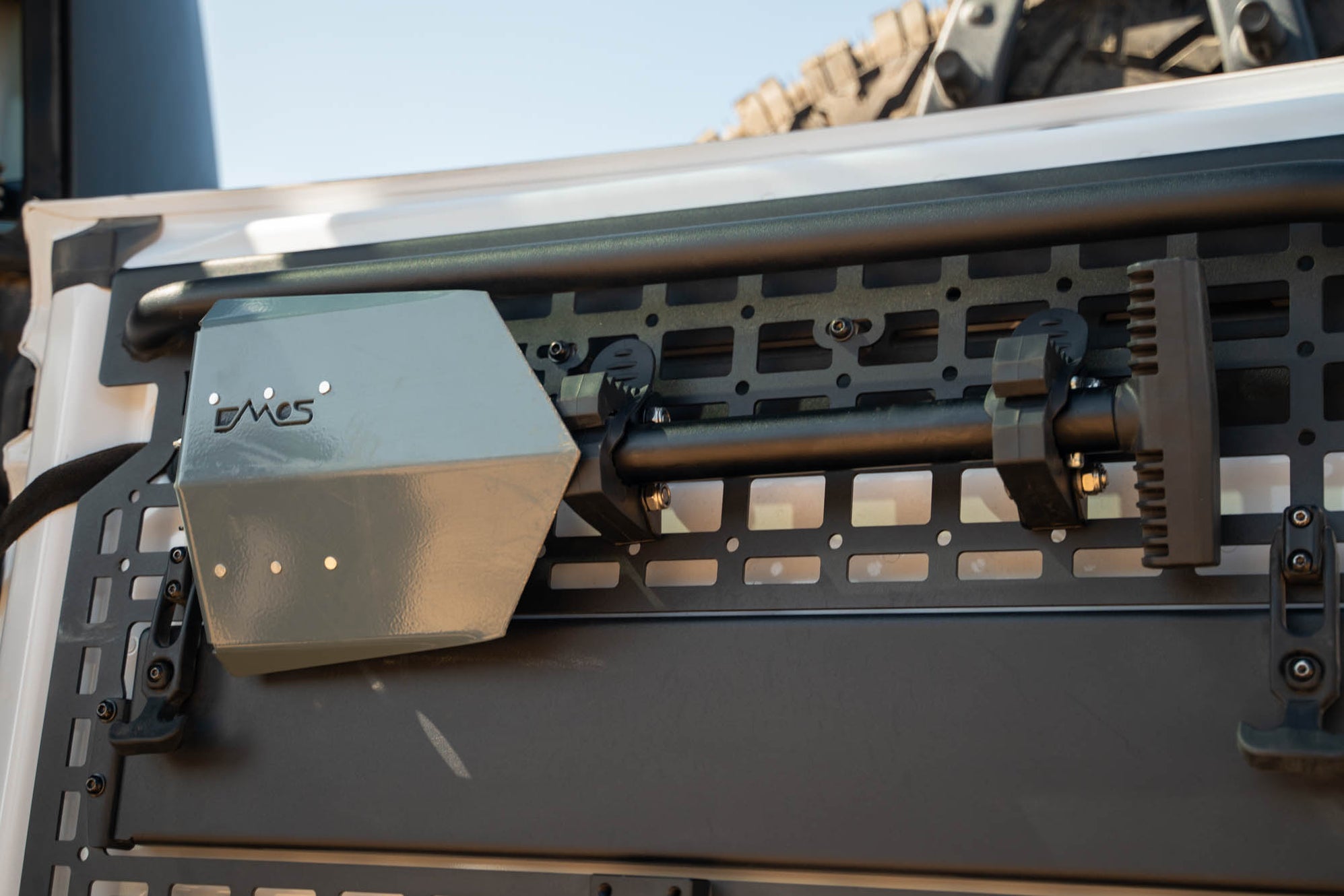 Universal Quick Release Tool Mount | Pair | DV8 Offroad