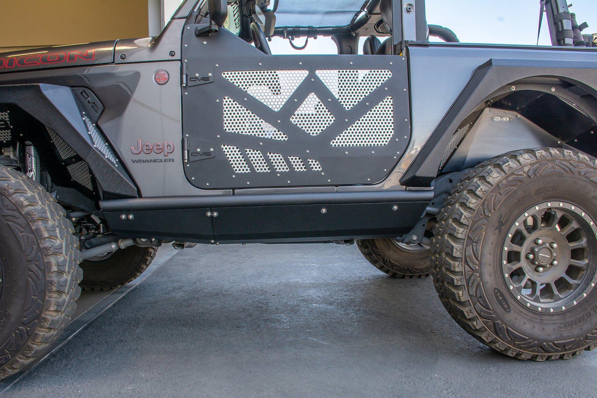 Jeep Wrangler JL 2 Door Boatside Rock Sliders | DV8 Offroad