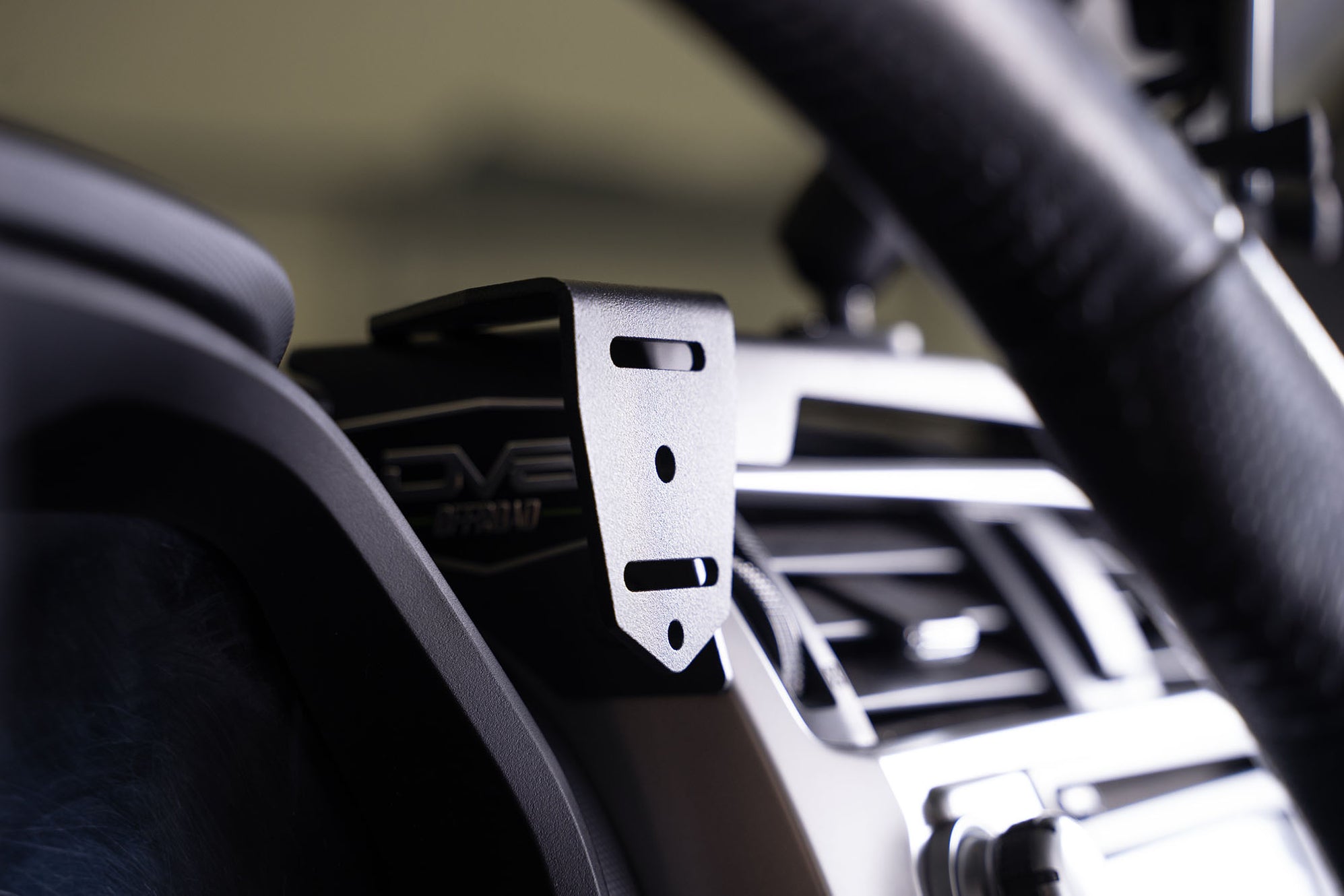 5th Gen 4Runner Digital Device Dash Mount | DV8 Offroad