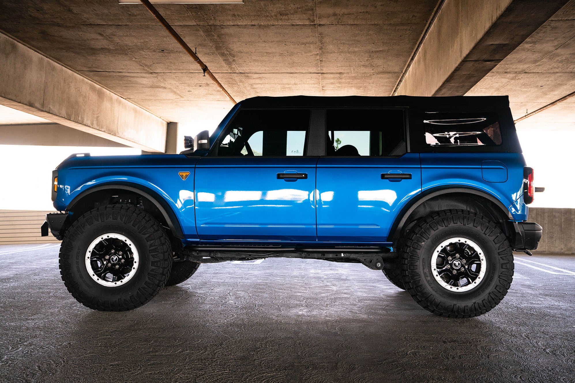 6th Gen Ford Bronco Side Steps | DV8 Offroad