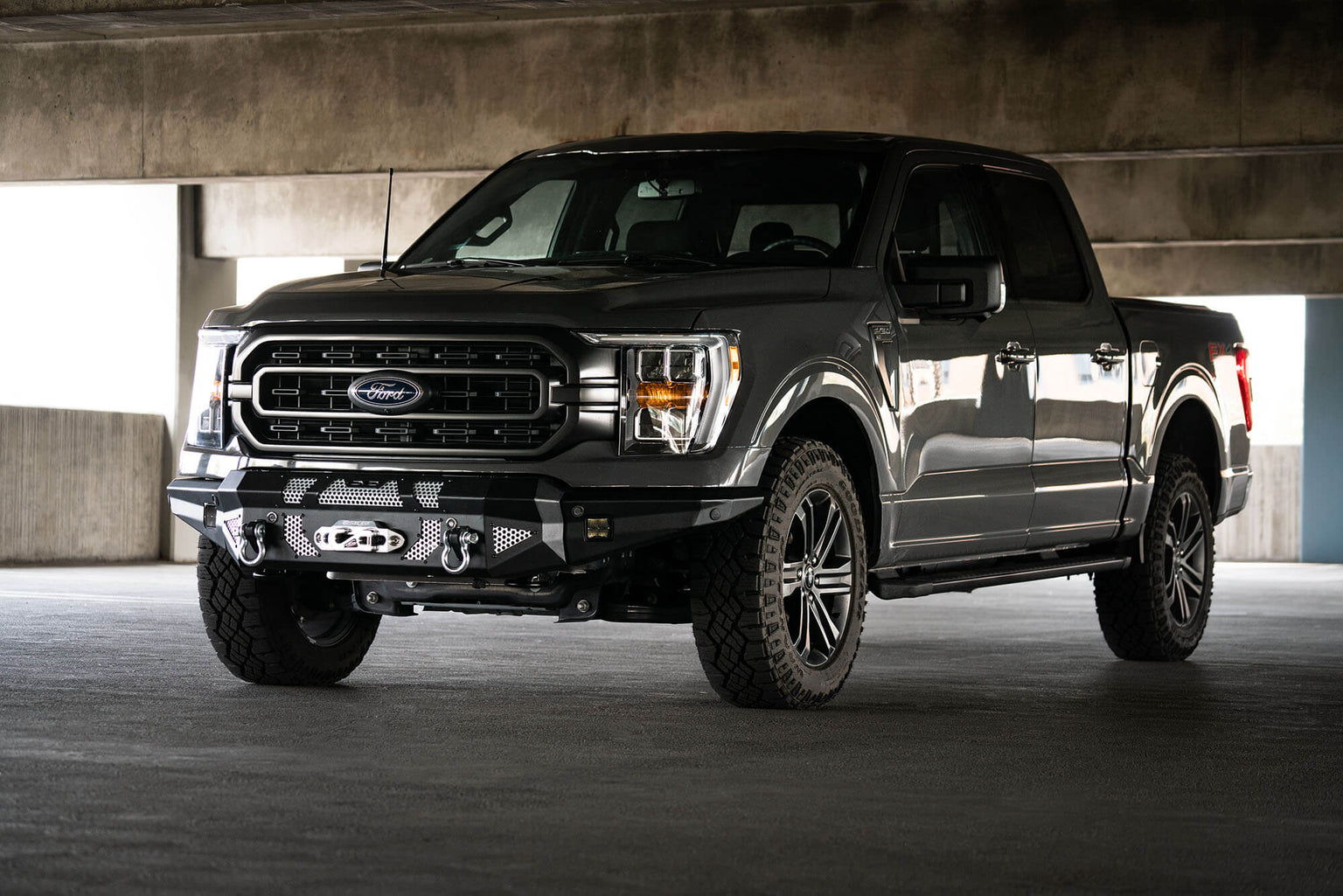 Ford F-150/F-250/F-350 Aftermarket Bumpers - DV8 Offroad
