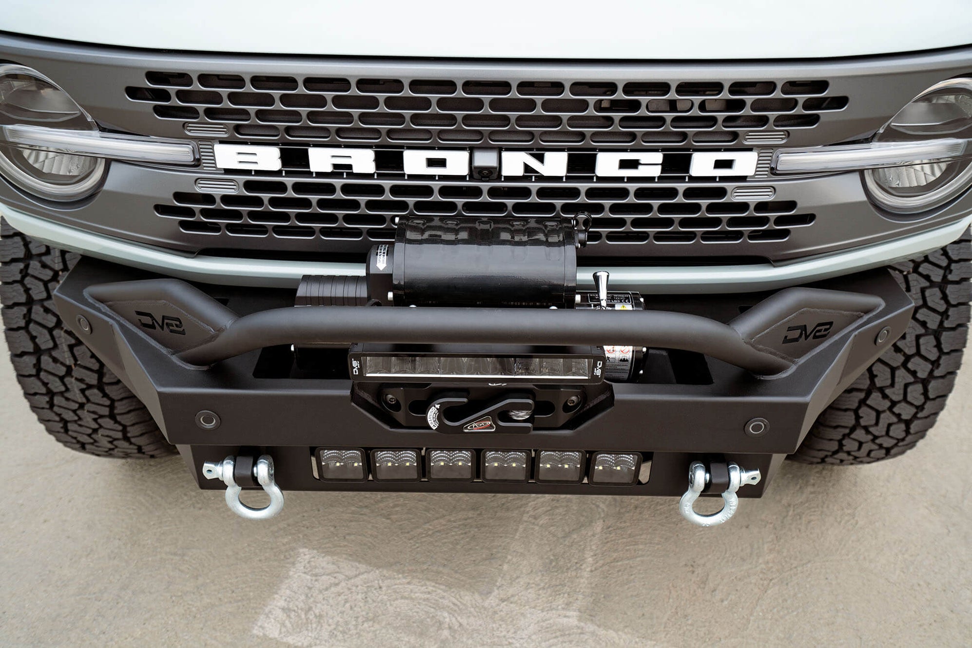 2021-2024 Ford Bronco | FS-15 Series Winch Front Bumper | DV8 Offroad