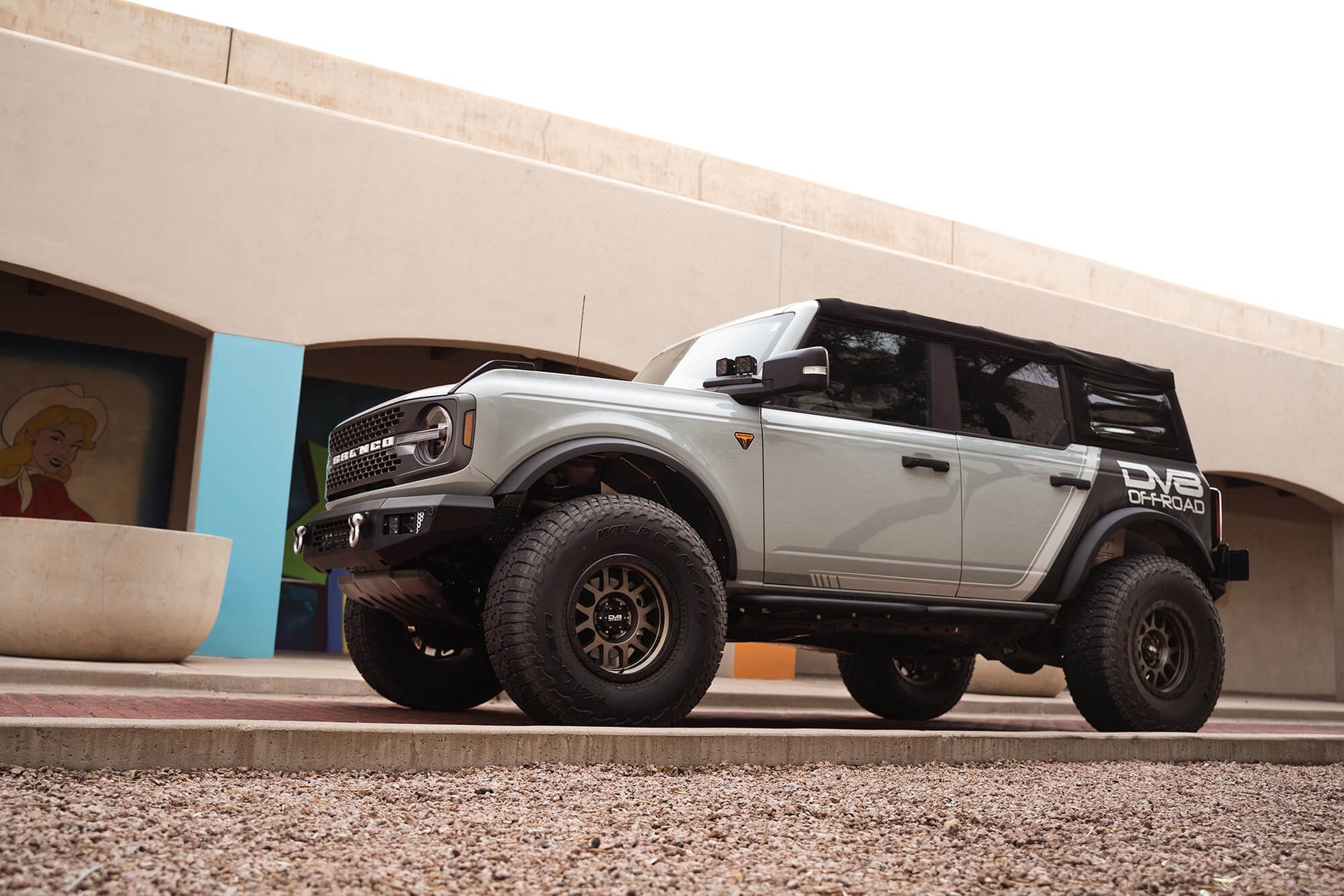 2021-2024 Ford Bronco Side Steps | DV8 Offroad