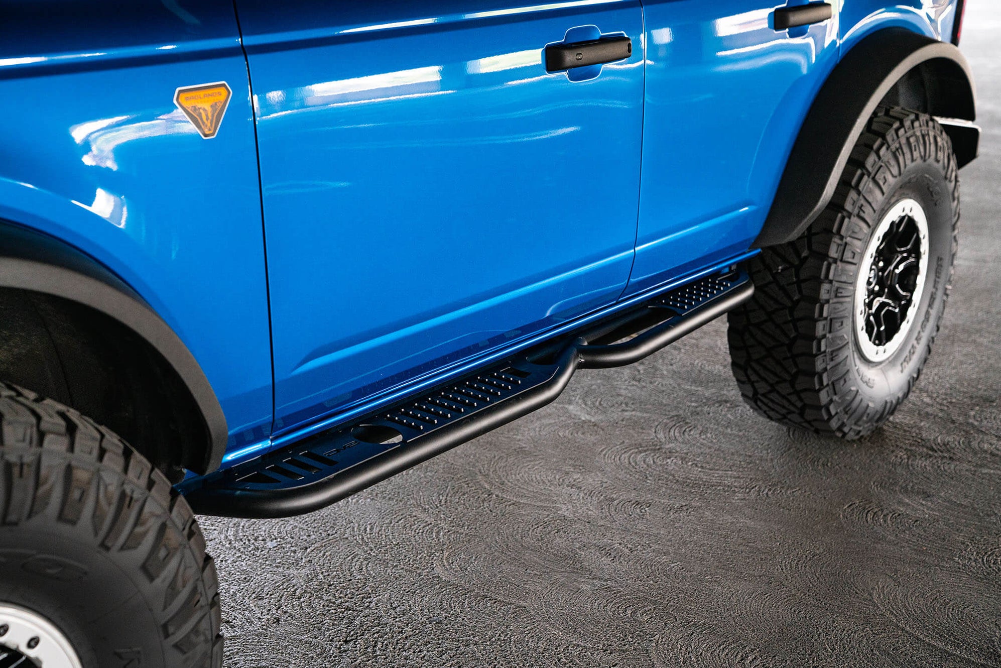 2021-2024 Ford Bronco Side Steps | DV8 Offroad