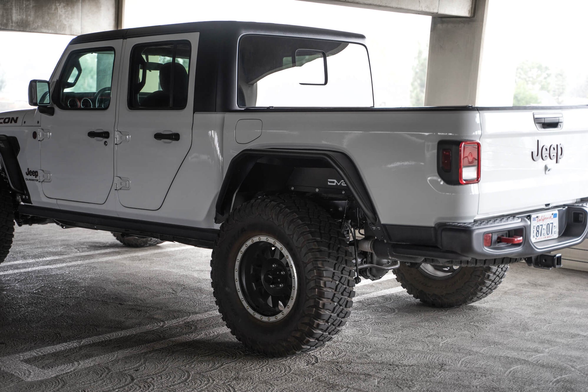 Jeep Gladiator Fender Flares | Spec Series | DV8 Offroad