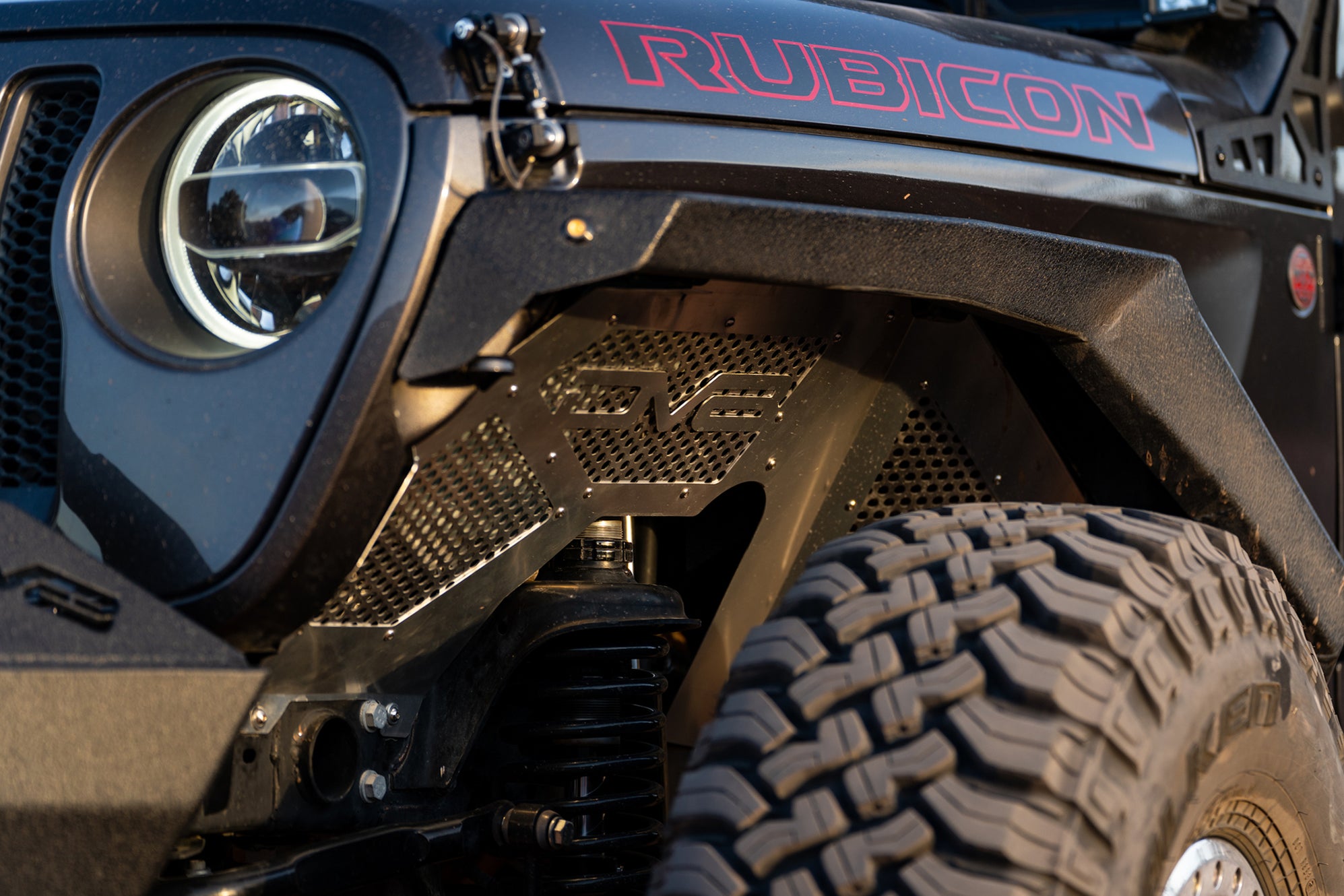 Jeep Wrangler JL & Gladiator JT Front Inner Fenders | Black or Raw