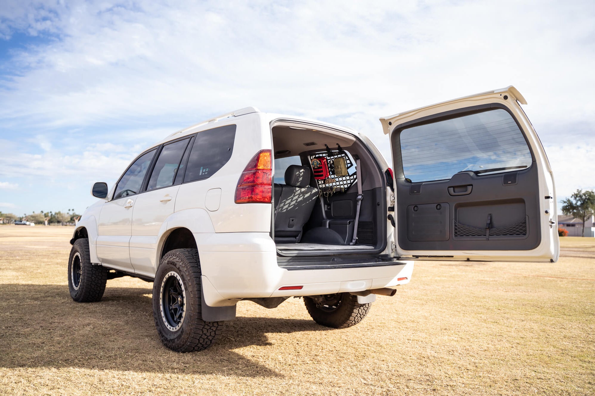 GX 470 Overland Molle Panels | Rear Side Windows | DV8 Offroad