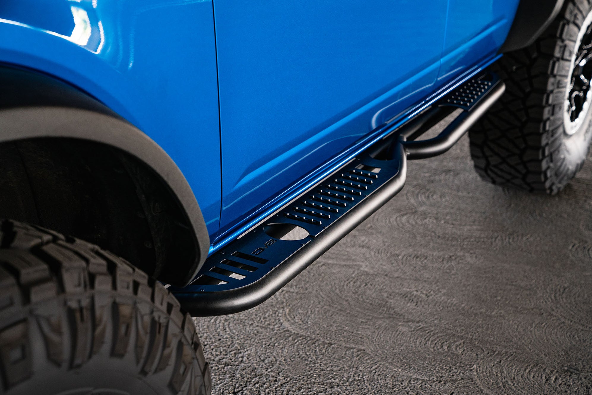 2021-2024 Ford Bronco Side Steps | DV8 Offroad